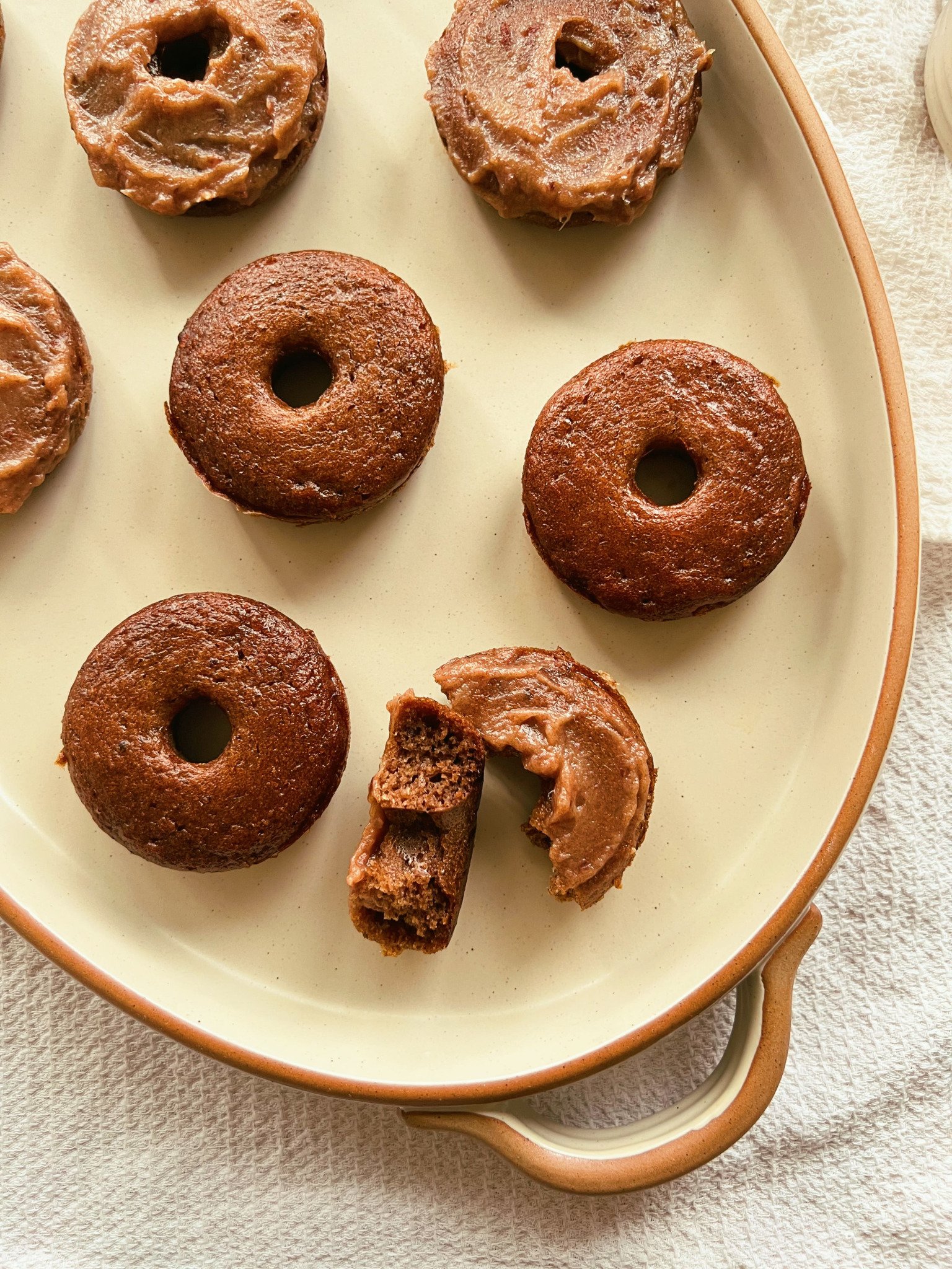 caramel donuts with caramel sauce (grain free, scd diet) – grain freee